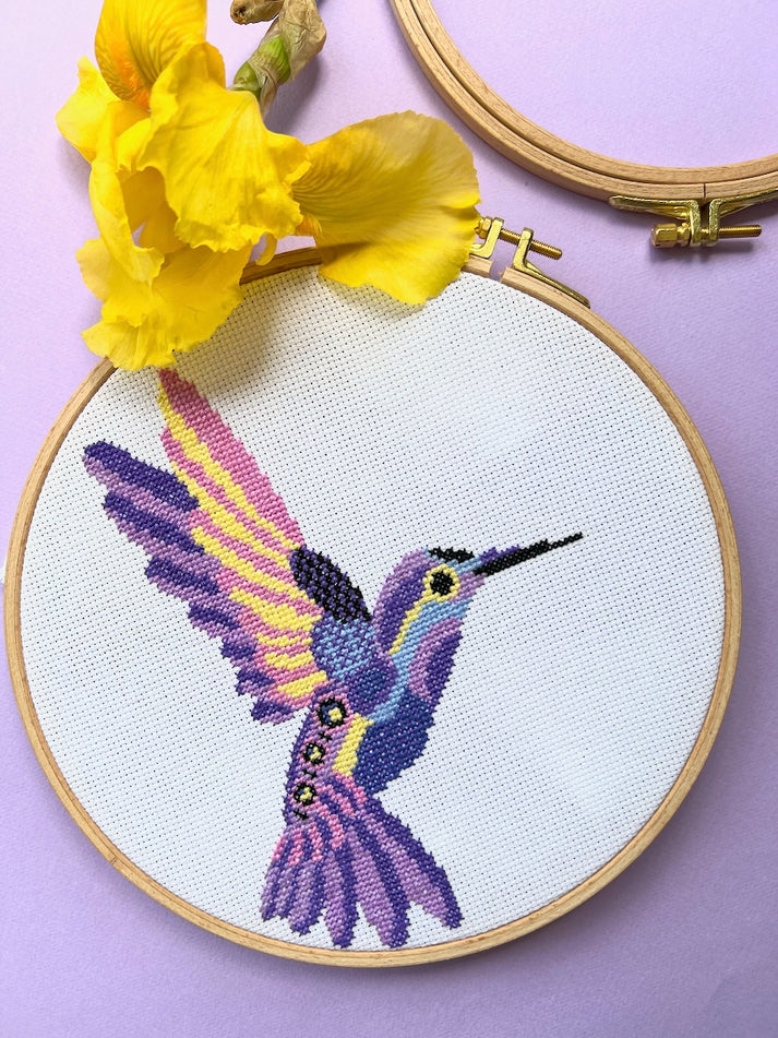 Hummingbird - cross stitch pattern – Kate Stitch Land